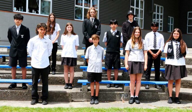 Resource Centre / Uniforms - Hutt Valley High School