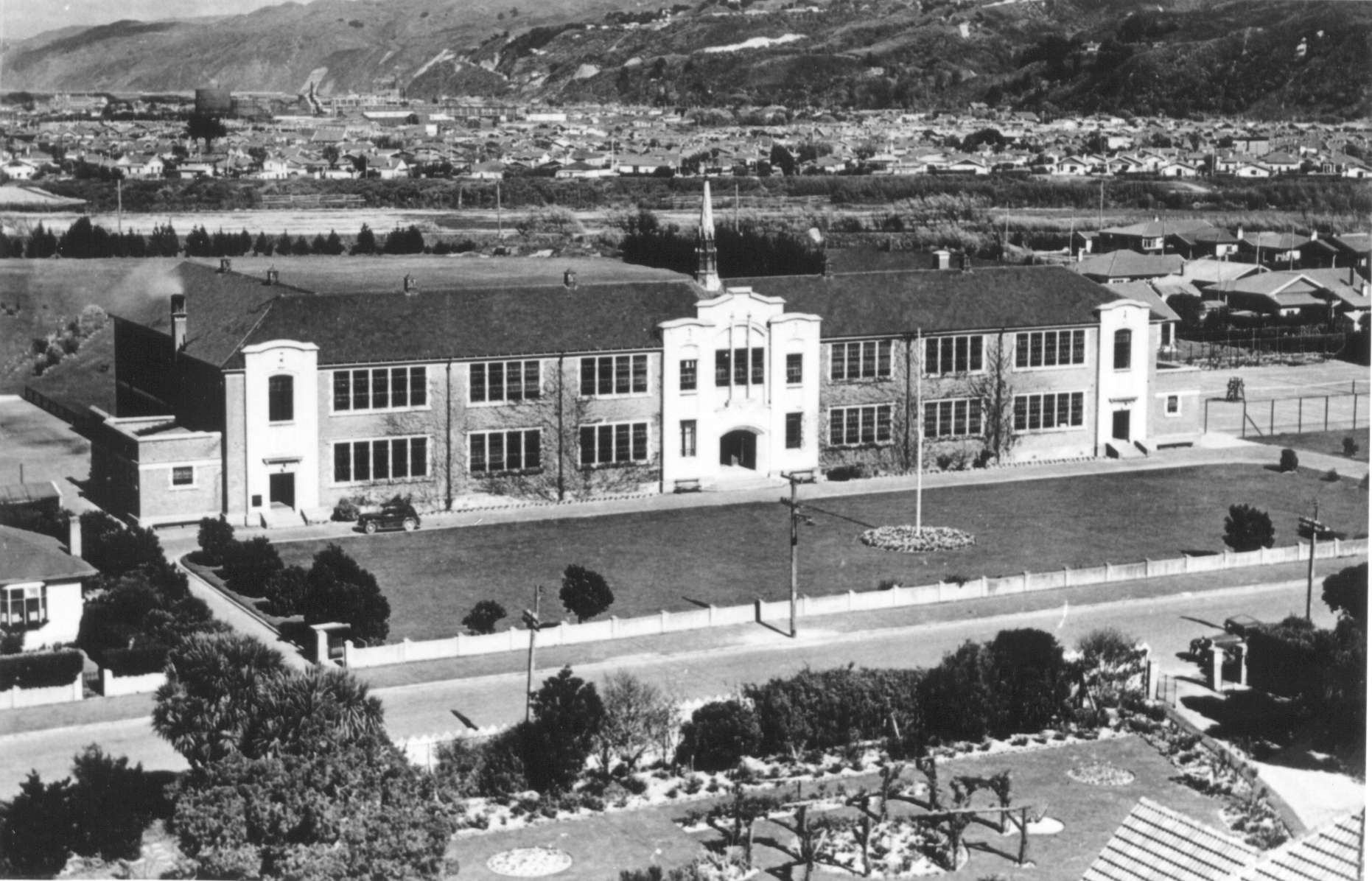 100 Years of Hutt Valley High School - Hutt Valley High School